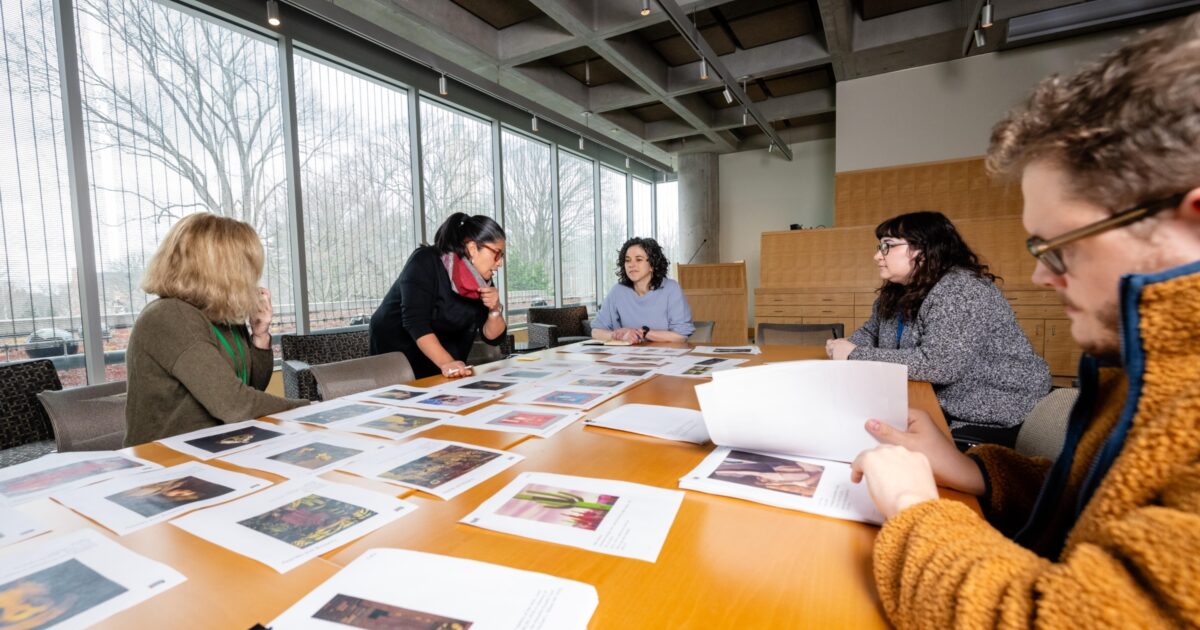 Collaboration in Action: The Interdisciplinary Museum Project Team ...